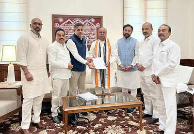 HCU students protest to save 400 acres of sensitive land near campus ...