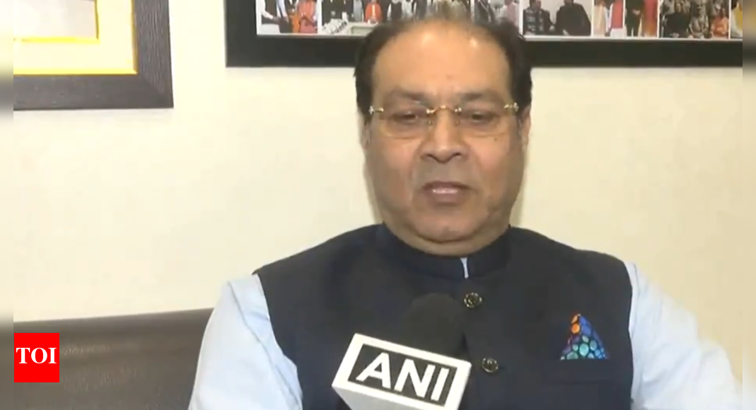 'Biggest Eidi': BJP leader Mohsin Raza praises PM Narendra Modi before ...