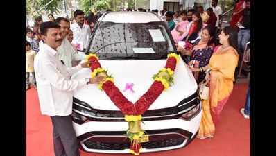 Nashik RTO registers 1.06L vehicles last financial year | Nashik News ...