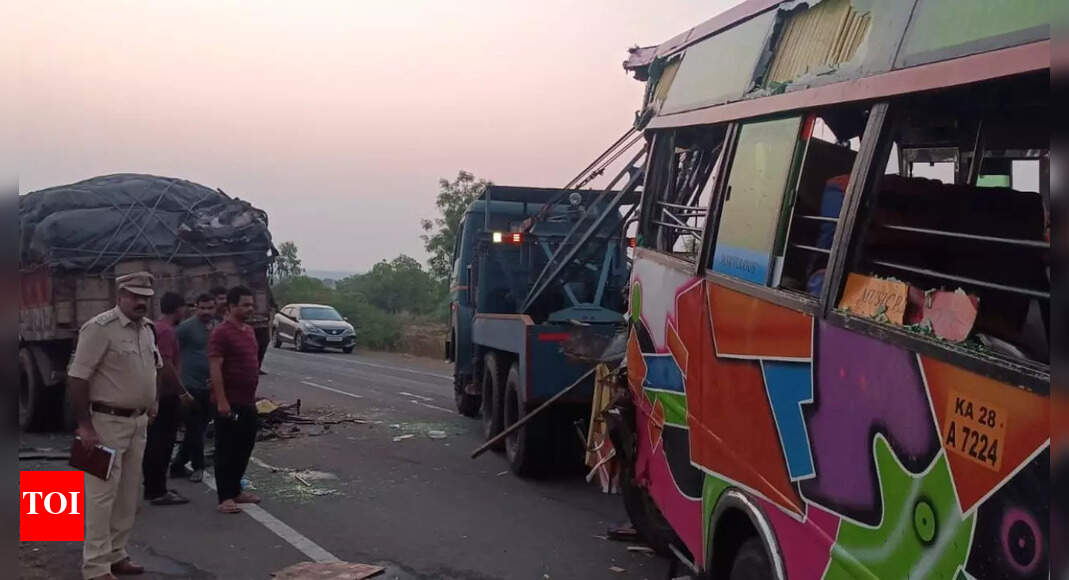 5 dead, several injured after mini bus rams into parked truck in ...