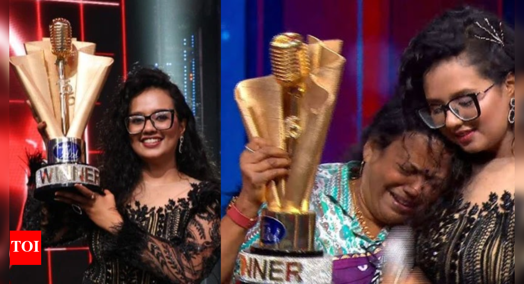 Indian Idol 15 Winner: Manasi Ghosh lifts the trophy with a whopping ...