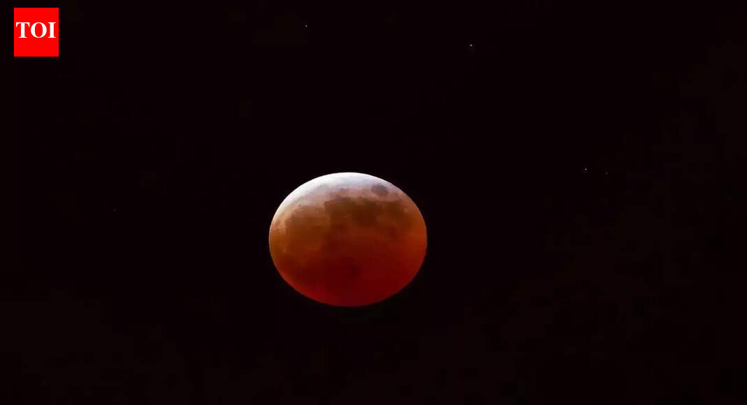 April Pink Moon 2025: Date, time, viewing locations, and all you need ...