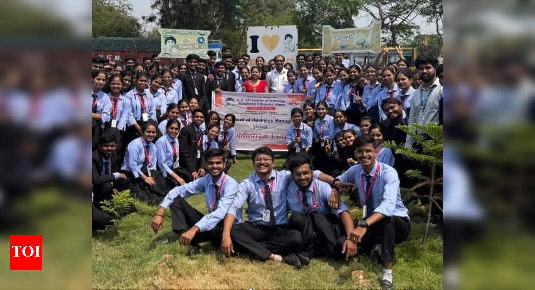 SB Jain Institute organises industrial visit for MBA students - The ...