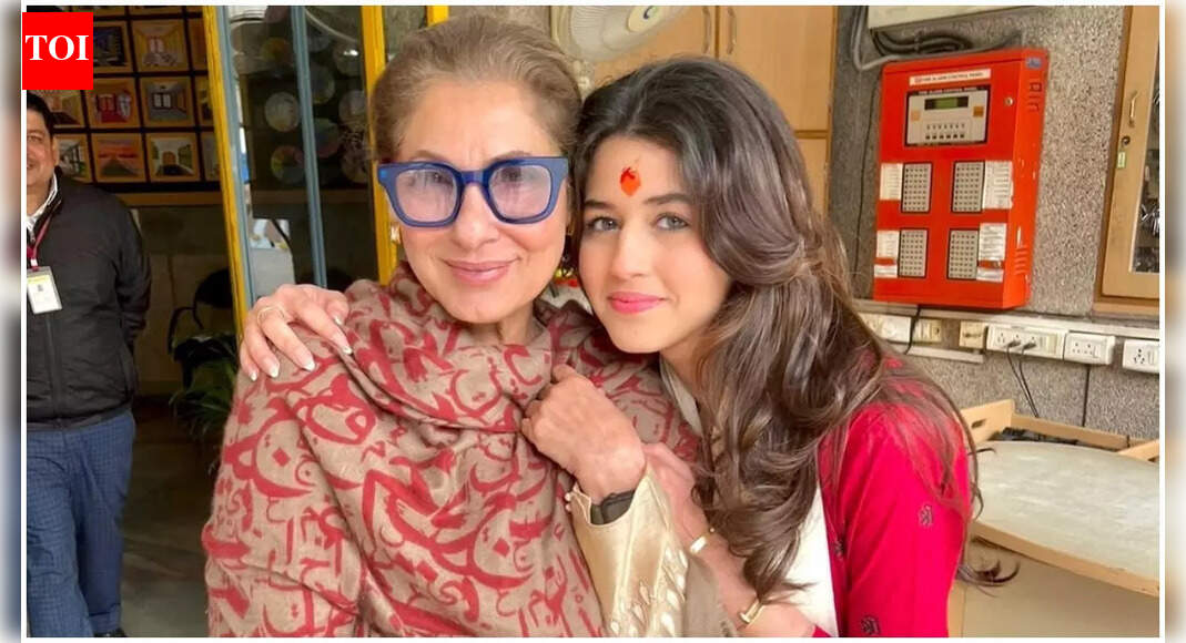 Who is Naomika Saran? Meet Dimple Kapadia’s glamorous granddaughter and ...