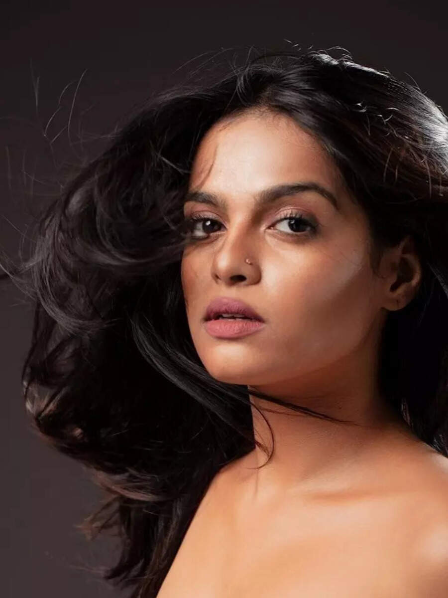 In pics: Charming looks of actress Gopika Ramesh | Times of India