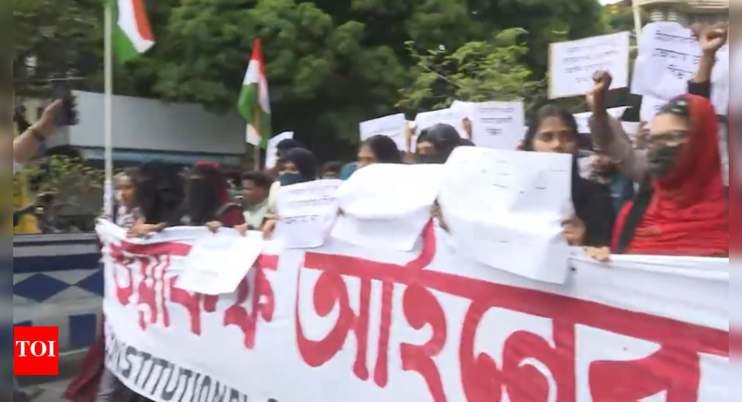 Waqf Act Protest: Demonstrations Erupt in Mumbai, Kolkata, Lucknow ...