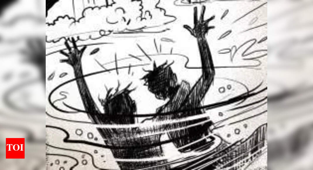 3 sisters drown in water-filled pit in Satna; contractor booked ...