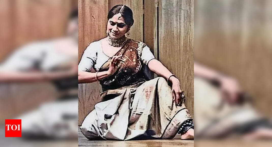 Kathak legend Kumudini Lakhia passes away at 94 | Ahmedabad News - The ...