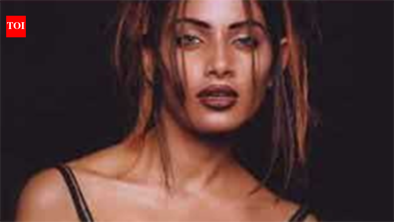 Bollywood celebs’ shocking before-fame jobs