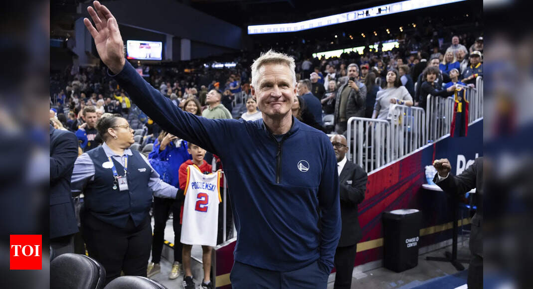 Did benching Jonathan Kuminga cost the Golden State Warriors their Playoff hopes? Head coach ...