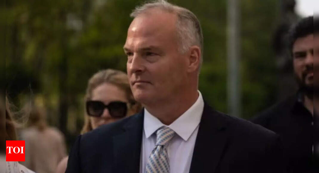 Former New York police officer Michael McMohan convicted of aiding ...
