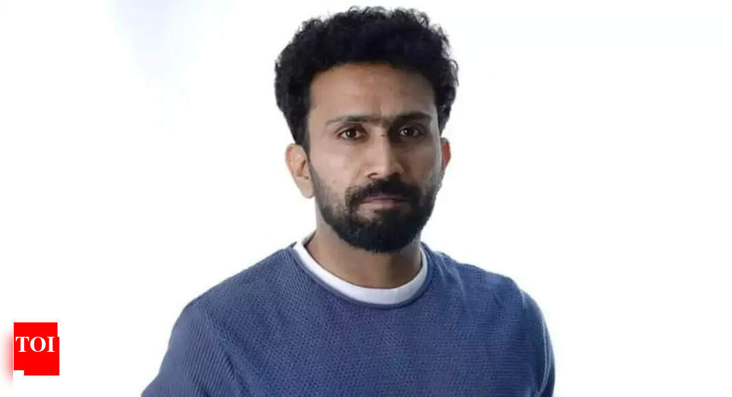 Malayalam actor Shine Chacko held in NDPS case, granted bail | India ...