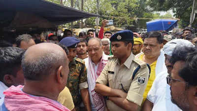 Violent clash at wedding celebration leaves 3 dead, 4 injured in ...