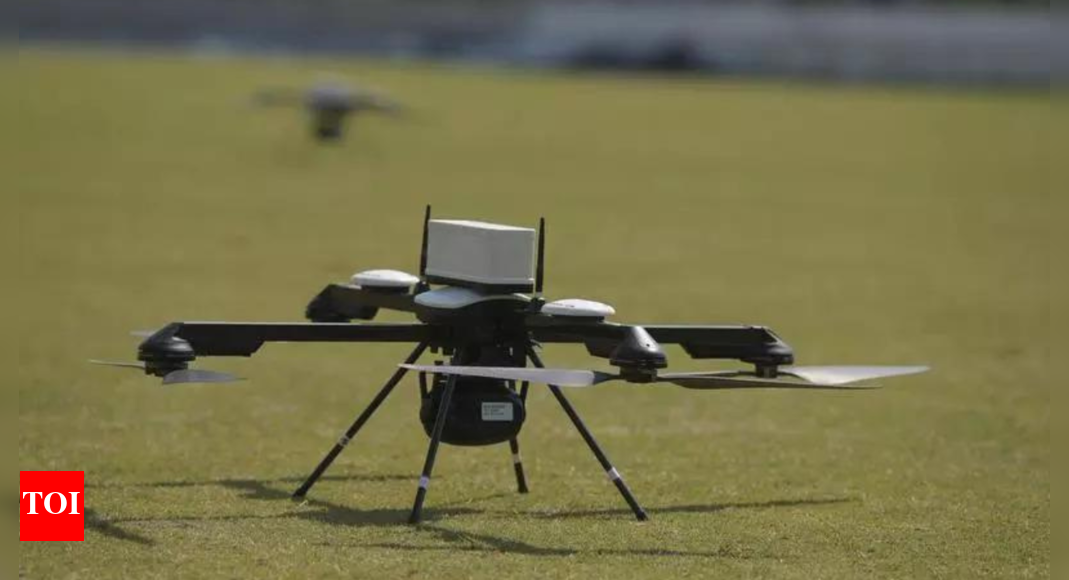 BSF recovers 4 Pakistani drones, suspected heroin from Amritsar, Tarn Taran | Chandigarh News ...