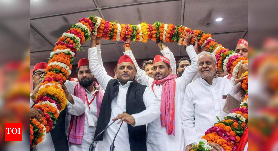 Bias in police postings exposes BJP’s hatred for PDA: Akhilesh ...