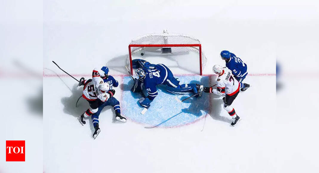 Anthony Stolarz Stands tall: Big saves and bigger hit fuel Leafs ...