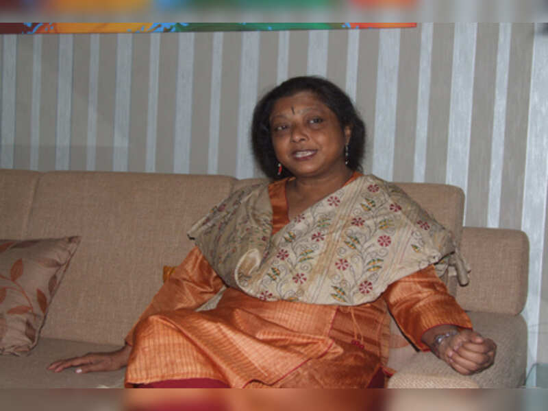Saswati Sen credits her success to art maestros | Hindi Movie News ...