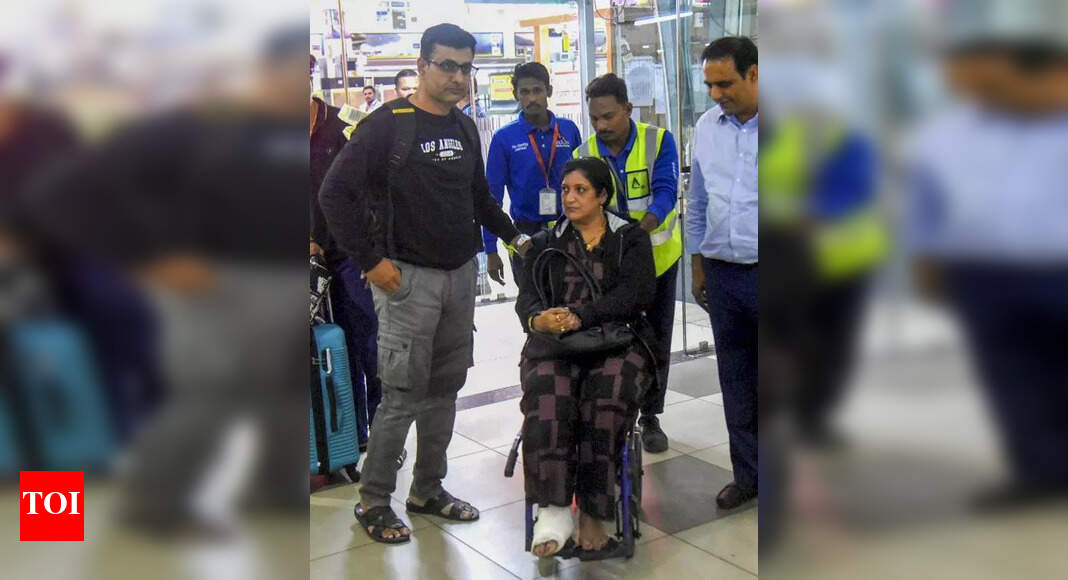 Sounds of bullets still echo in their ears - The Times of India