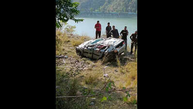 5 killed as car plunges off road near Pandoh Dam in Mandi | Chandigarh ...