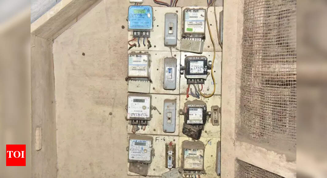Consumers oppose installation of new electricity meters by MSEDCL | Nashik News - Times of India