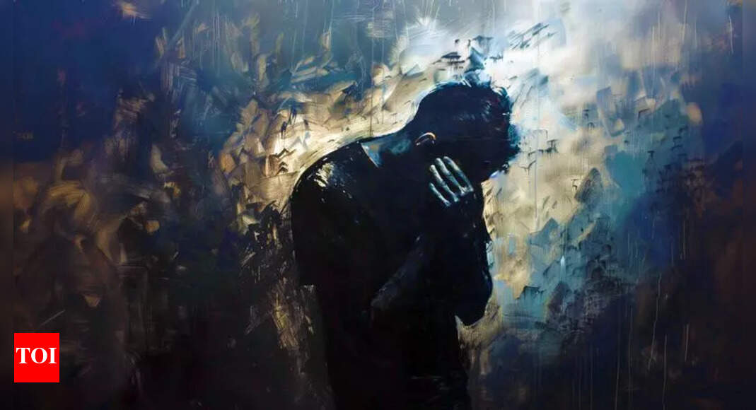 UP man makes 3 passports with different IDs, caught while applying for ...