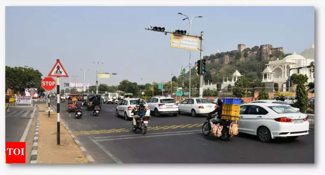 Incorrect signage at city crossings causes confusion | Jaipur News ...