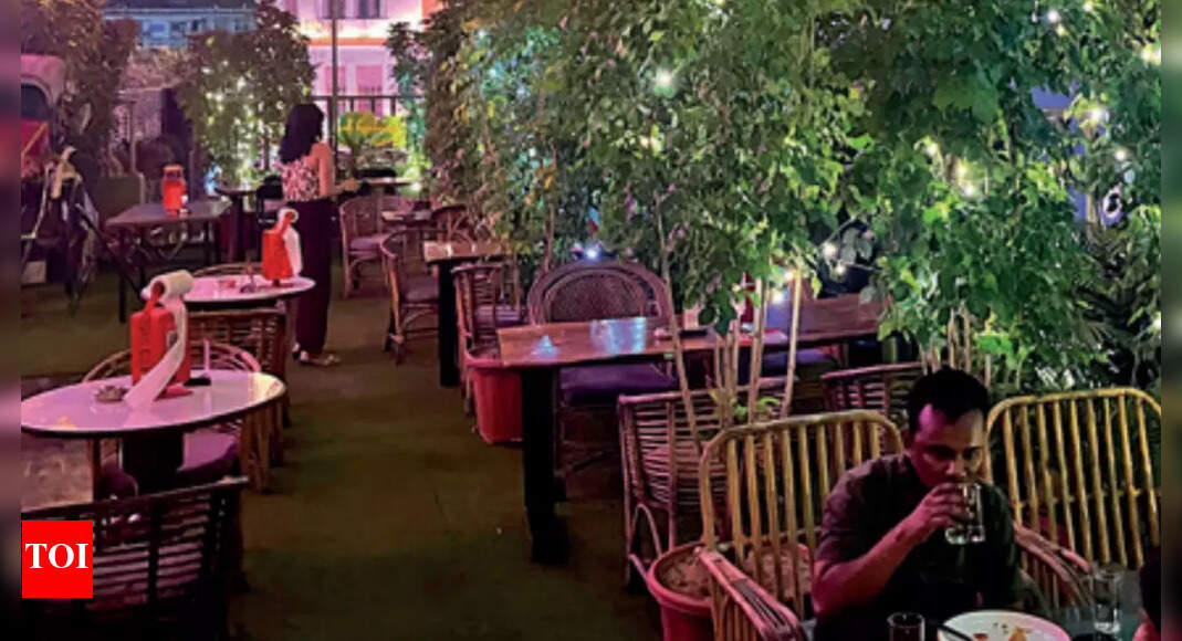 Kolkata Rooftop Restaurants Shut: KMC-Cop Action Forces Owners to Move ...