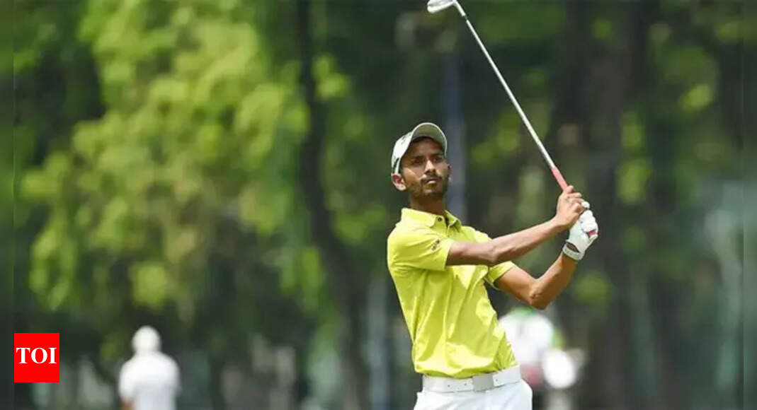 Delhi Golf Club open to lifting caddie-pro ban? | Golf News - The Times ...