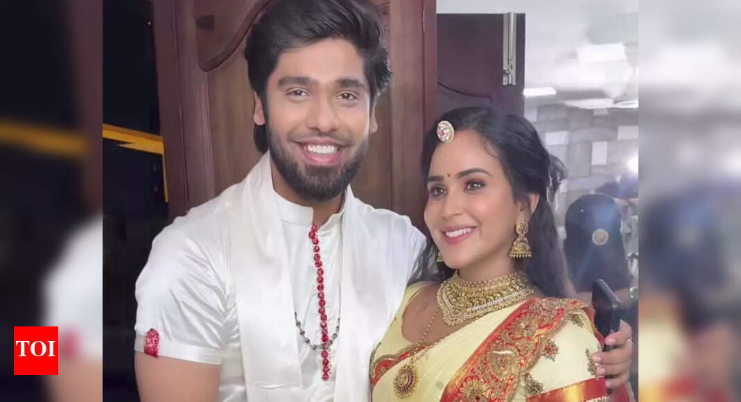 Aswath Chandrasekar shares precious moments from wife Kanmani Manoharan ...