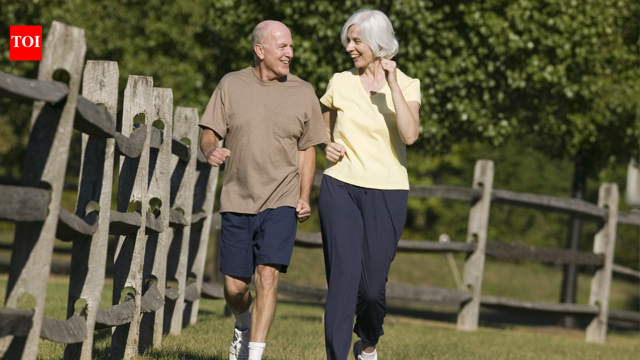 Walking Benefits: 10,000 steps a day: How walking right can help ...