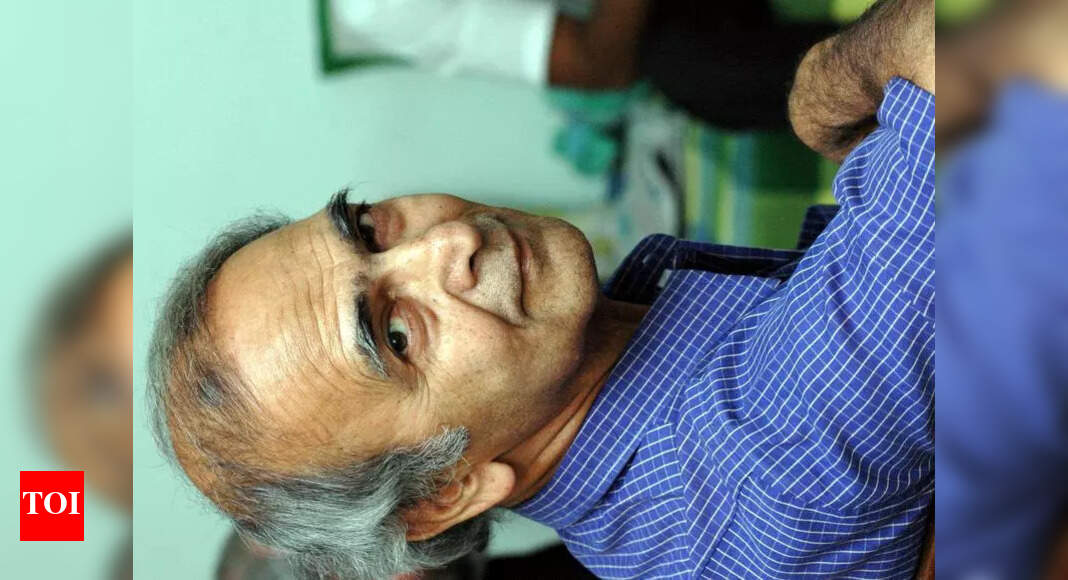 Veteran actor Madhav Vaze passes away | Pune News - Times of India