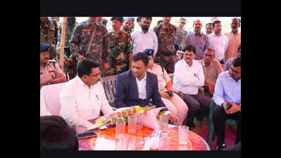 PTR settlers to get land right, hints chief secy | Ranchi News - Times ...