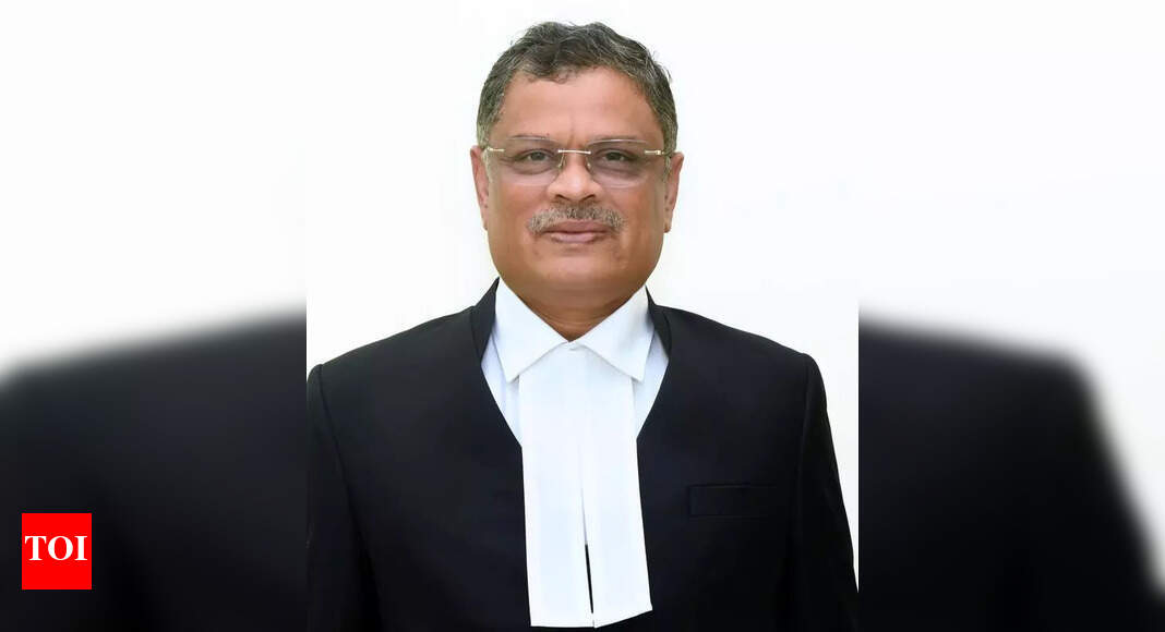 Justice Sripad sworn in as Orissa HC judge | Bhubaneswar News - Times ...