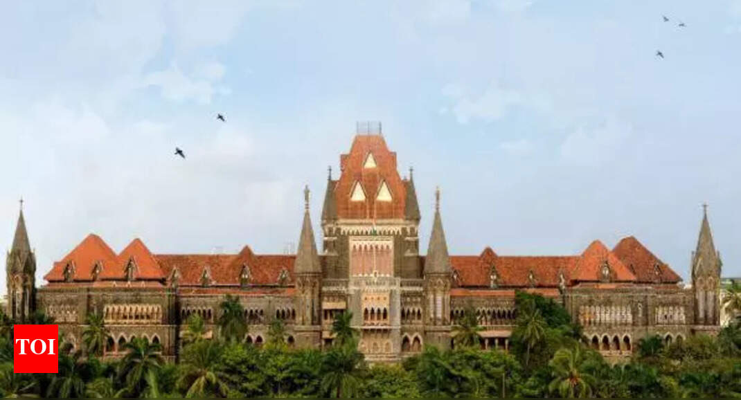 Bombay HC quashes FIR against retired police officer in parking dispute ...