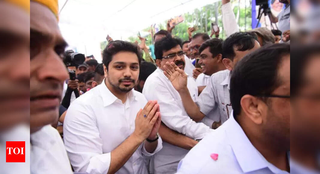 Maya may bring nephew Akash Anand back into central role at key meet ...