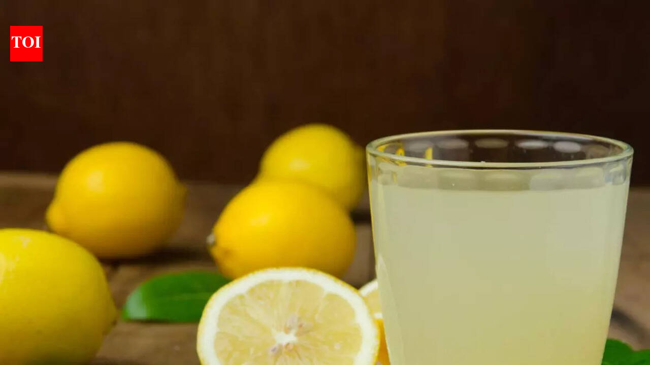 3 Homemade lemon-based drinks for better metabolism