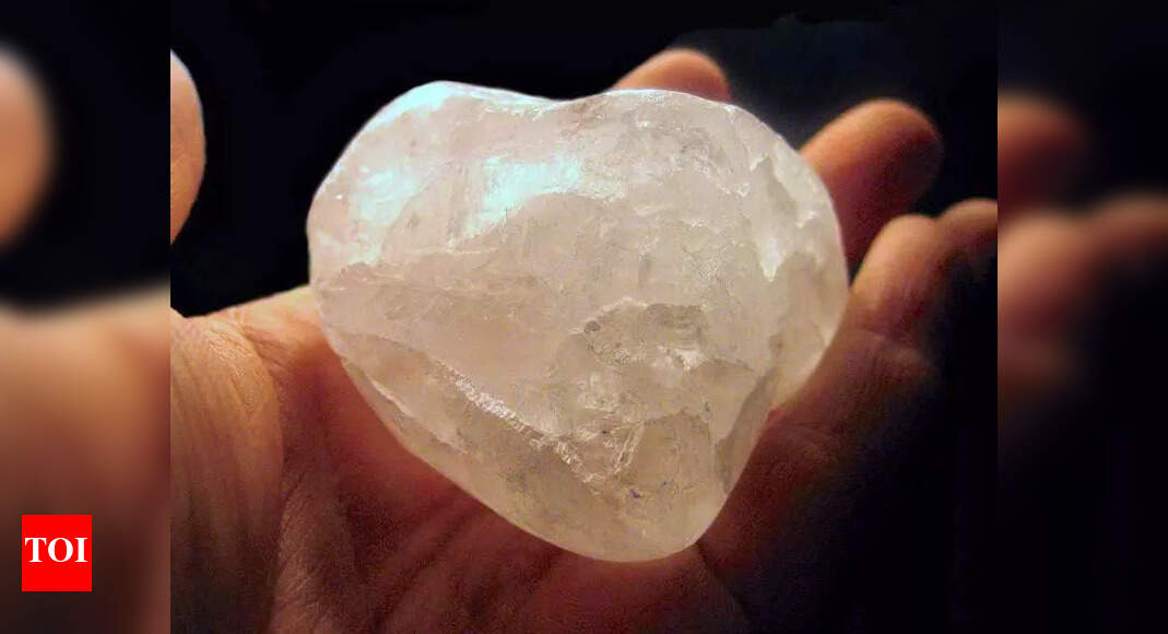 How to use Alum (Fitkari) to remove negative energy | - Times of India