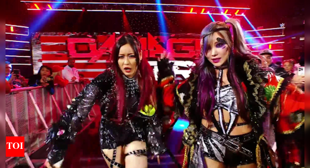 Kairi Sane returns to WWE Raw, IYO SKY sends a sweet message | WWE News - Times of India