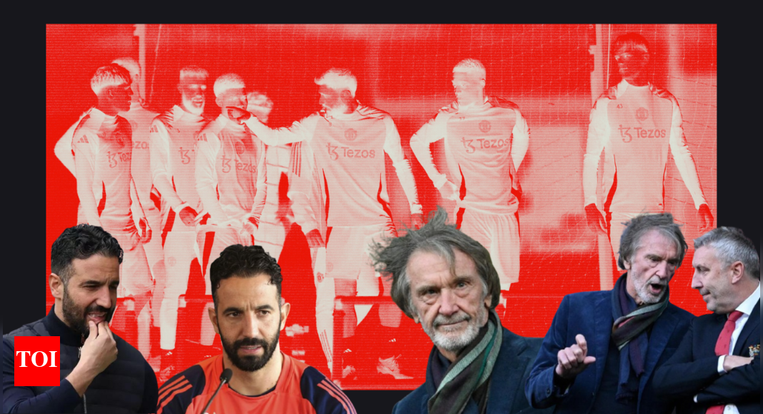 Old Trafford on sale: Manchester United list entire squad for sale ...