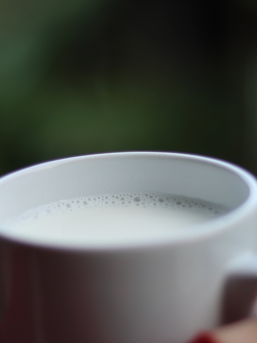 10 benefits of consuming warm milk before sleep | Times of India