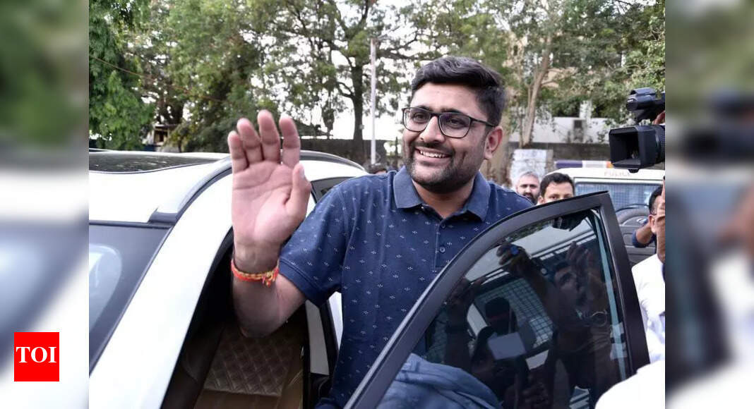 AAP brass to descend on Visavadar for bypoll | Rajkot News - Times of India