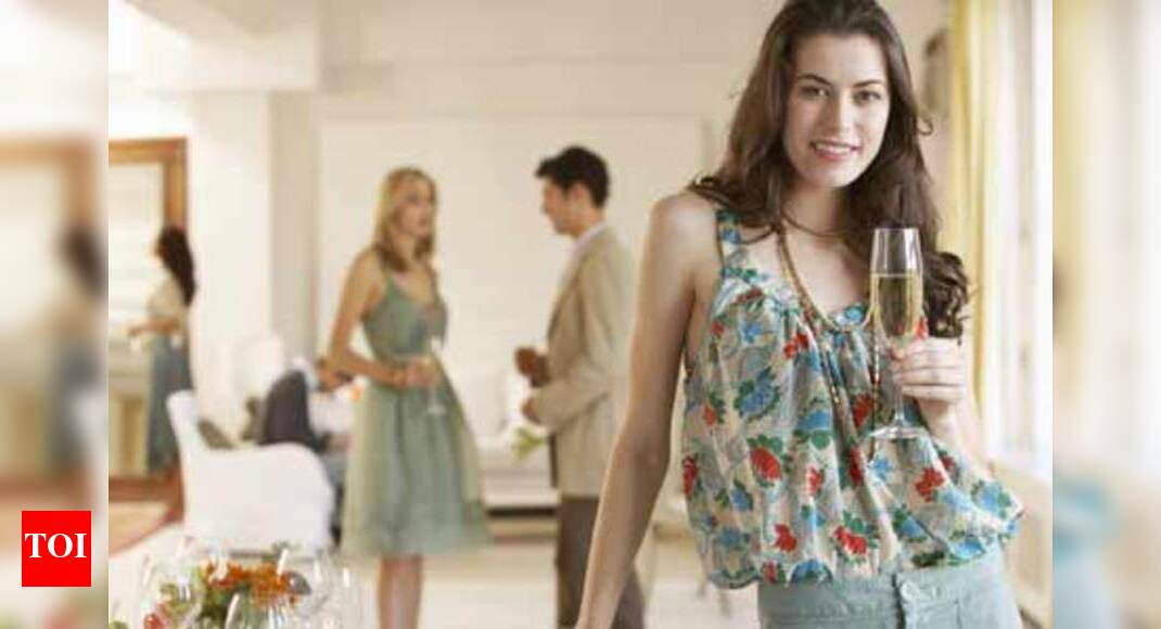 How to be a social introvert - Times of India