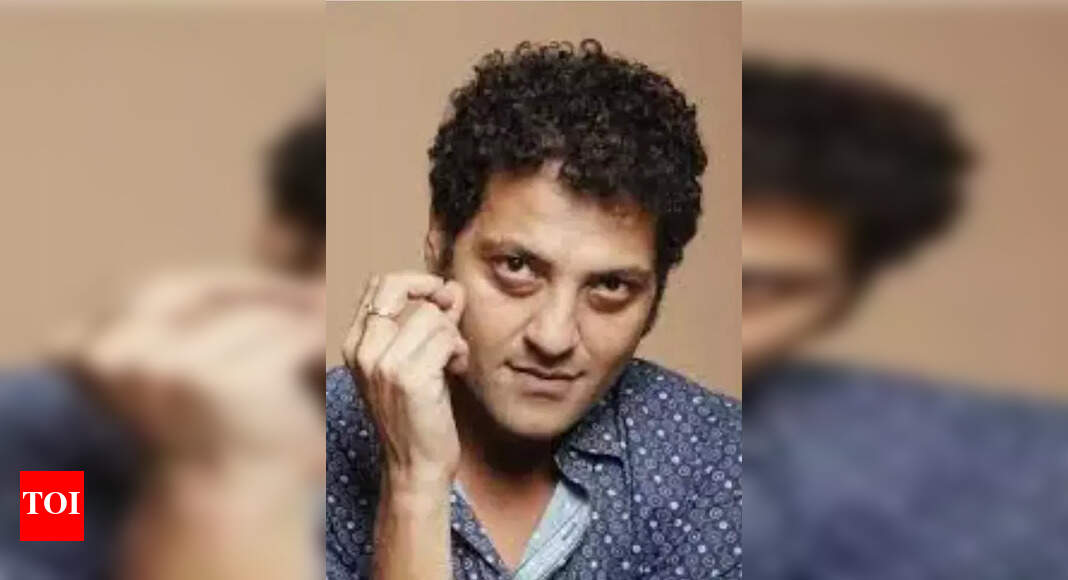 Actor Judhajit Sarkar’s missing diamond ring, wallet recovered in 4 ...