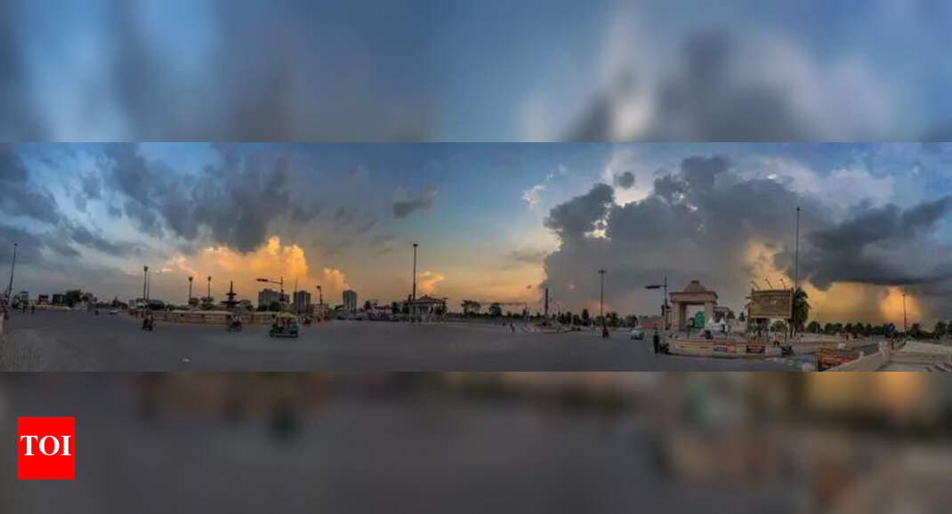 Skyscape Beckons Eagerly Awaited Monsoon | Lucknow News - Times of India