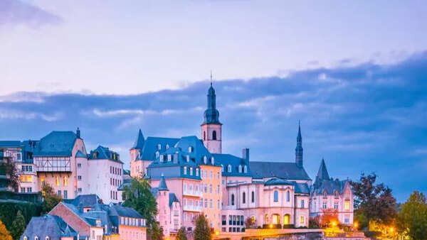 Travel Guide and Information | Hotels | Places to Visit | Weather ...