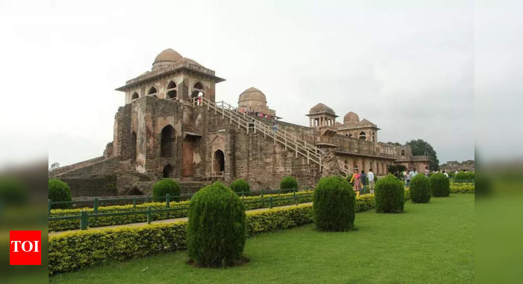 Mandu set for major tourism makeover, local homestay boost | Indore ...