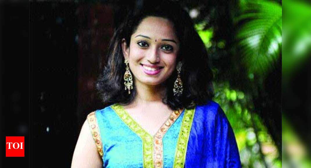 Indu goes to K’wood | Regional Movie News - Times of India