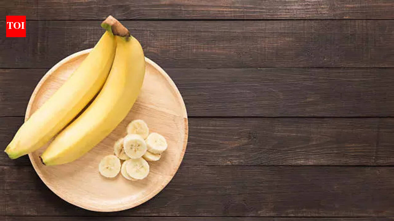 Banana Benefits: Here’s what happens when you eat 2 bananas every day