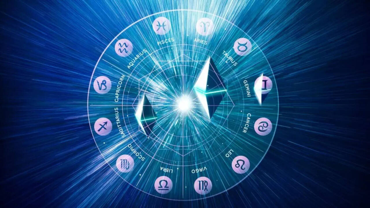 Today's Horoscope: What The Stars Reveal For Your Zodiac Sign | Aaj Ka ...
