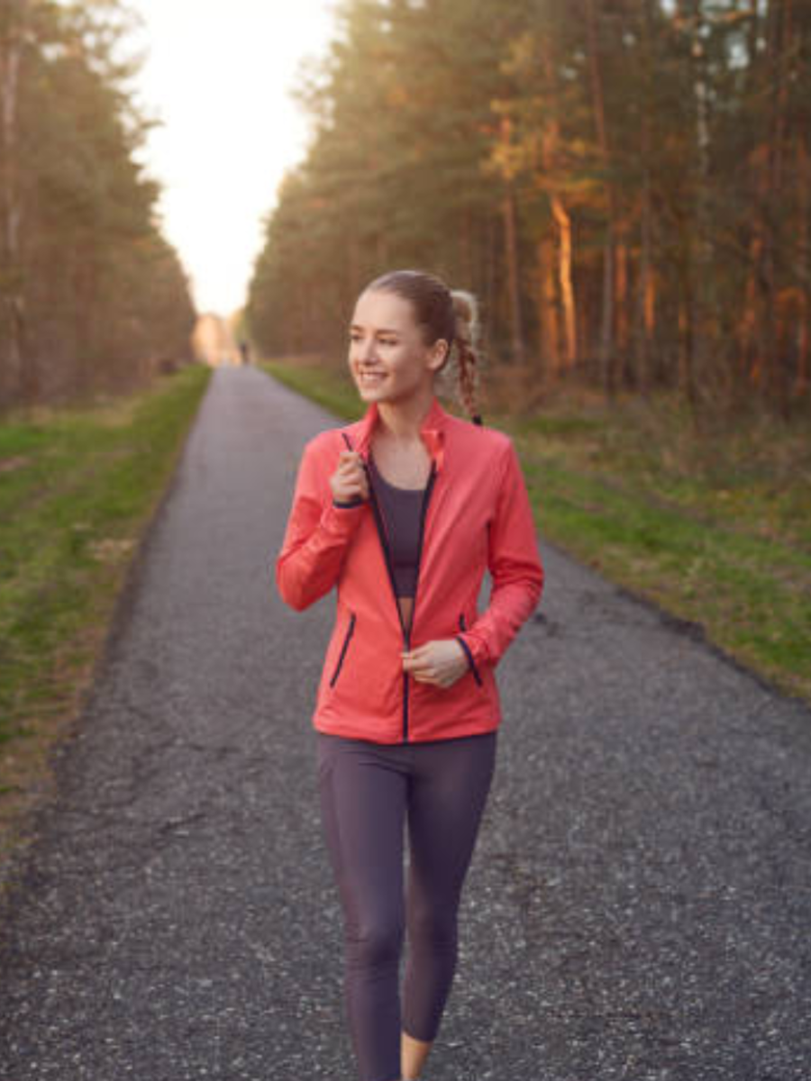 The right way to walk for better health: 10 simple tips | Times of India